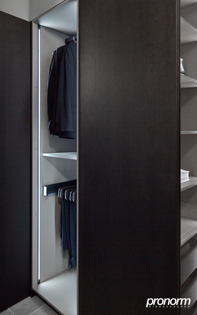 Begehbarer Kleiderschrank auf einem neuen Level – pronorm
